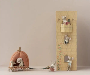 The Maileg Royal Family