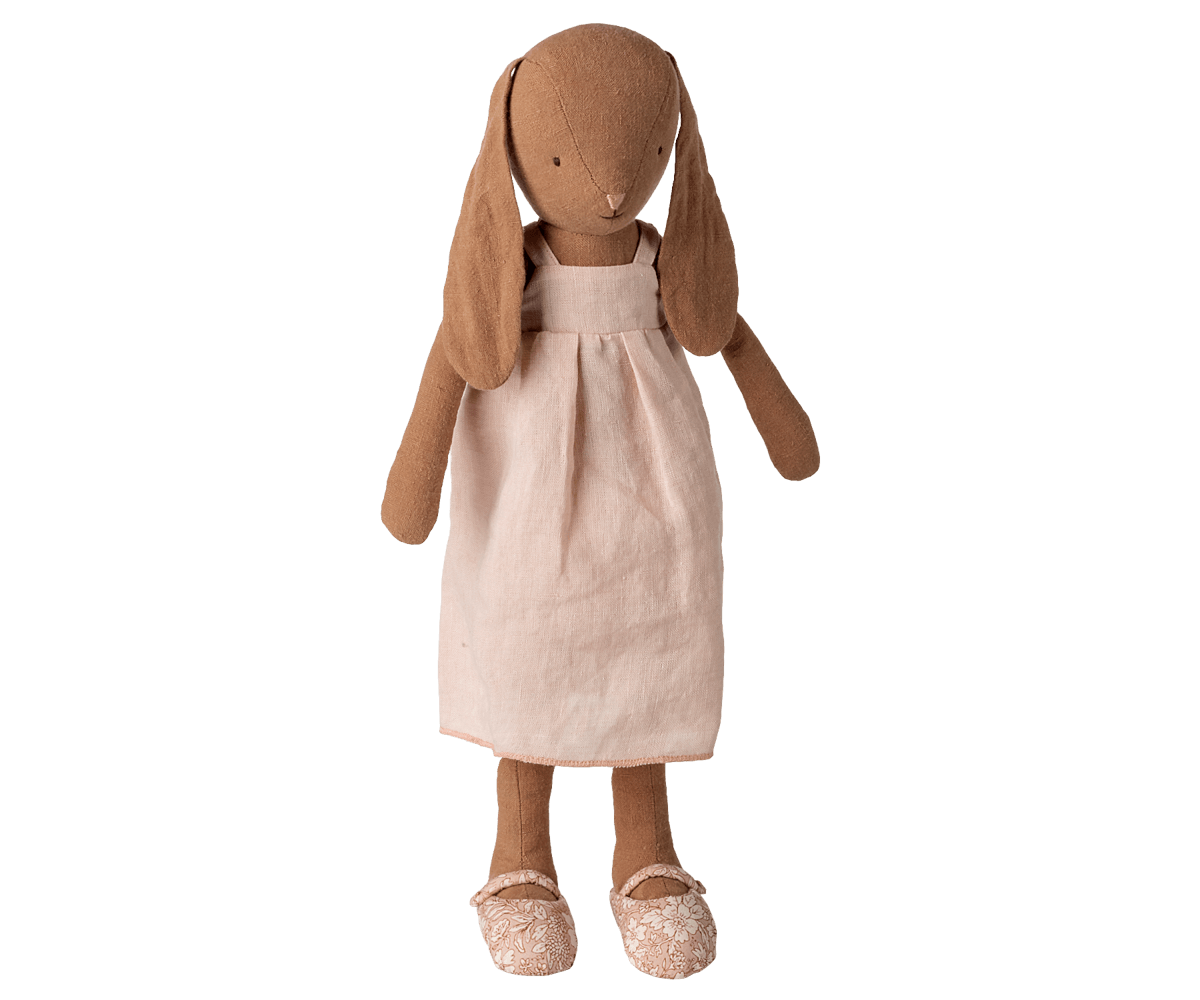 Maileg_Bunny_Size3-ChocolateBrown-DressandShoes.png?crop=center&height ...