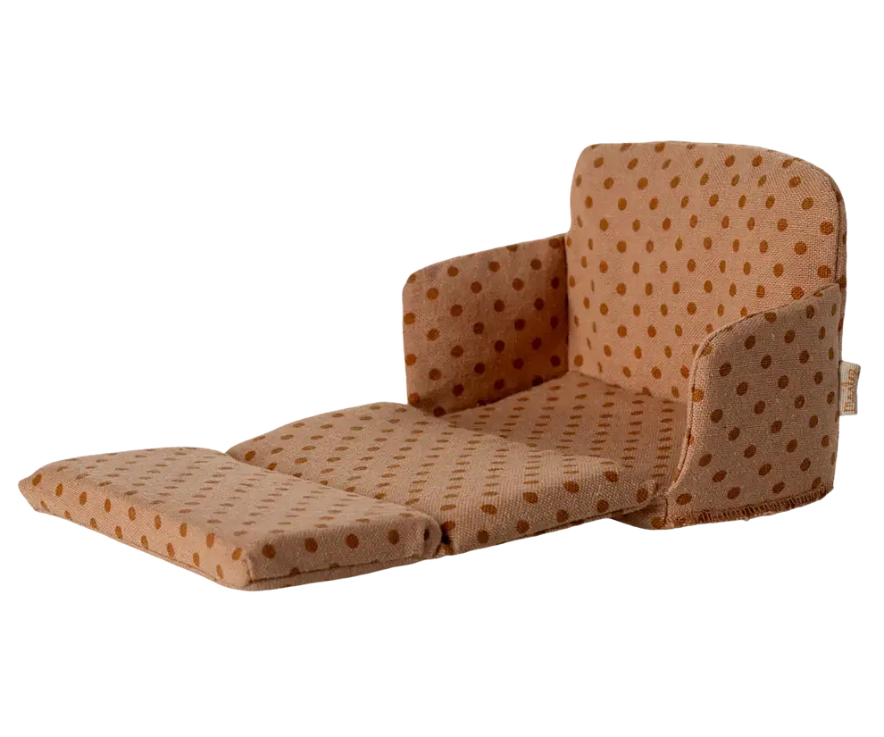 PRE-ORDER Maileg Sofa Bed Mouse - Dots (Late Sept)