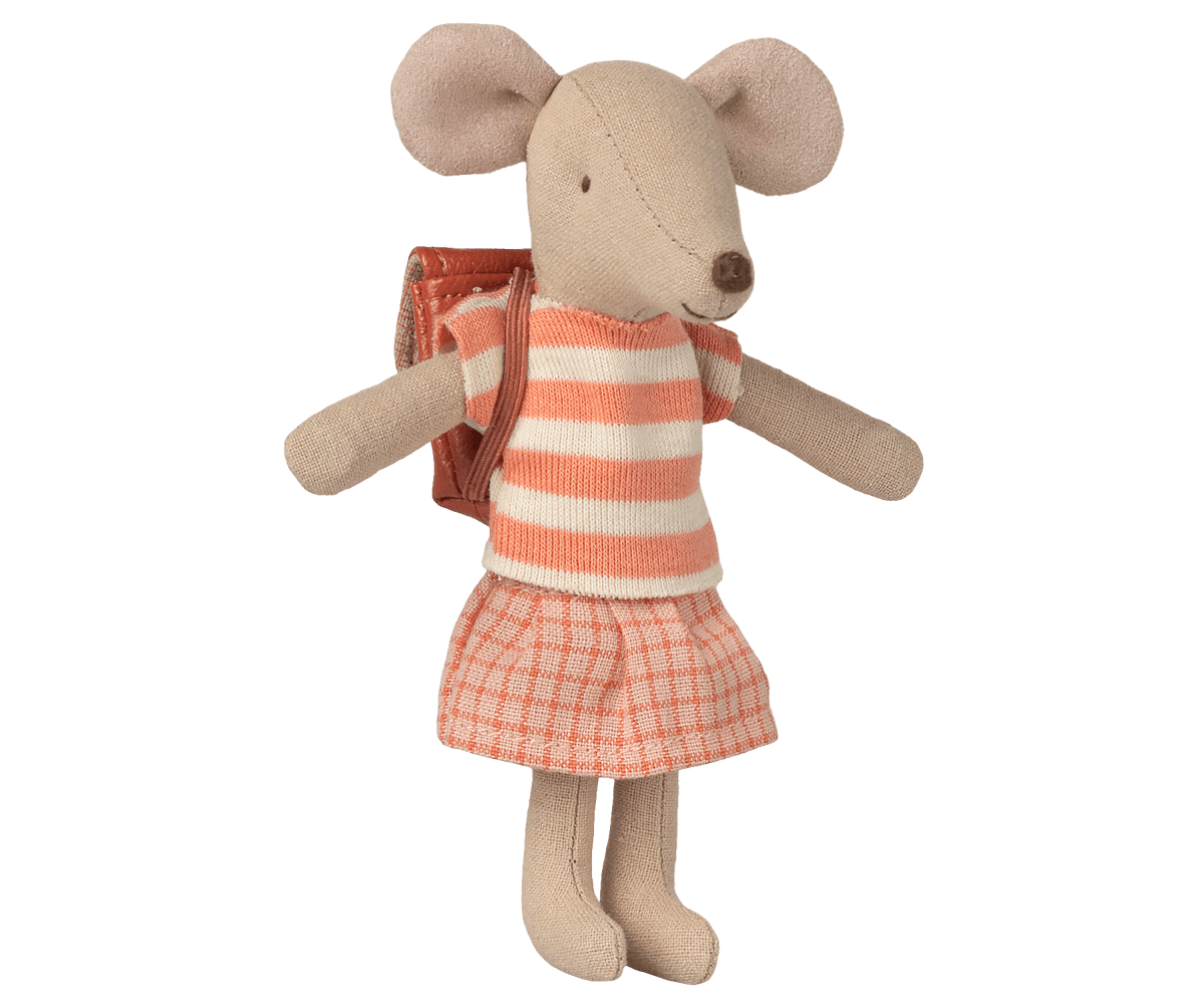 Maileg_TricycleMouse_BigSister-Coral.png?crop=center&height=1200&v ...