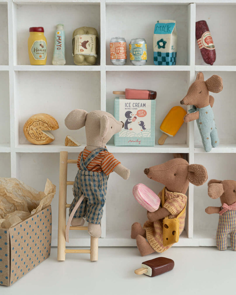 Maileg Matchbox Mice and Friends