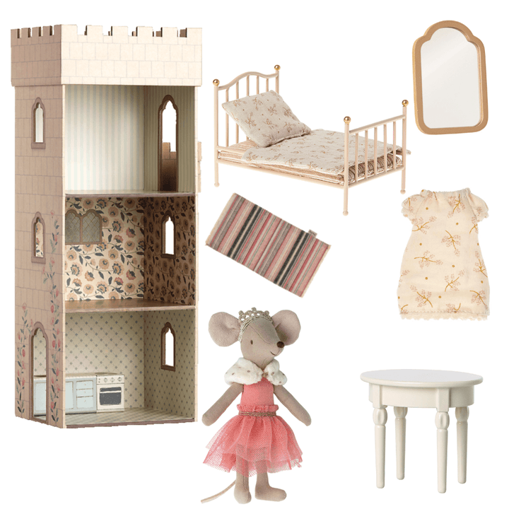 The Maileg Royal Family